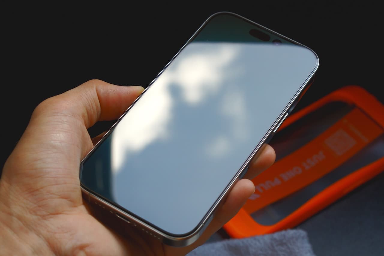 TORRASの本気！iPhoneケース「Ostand O3 Fitness」「Ostand Q3 Air」レビュー